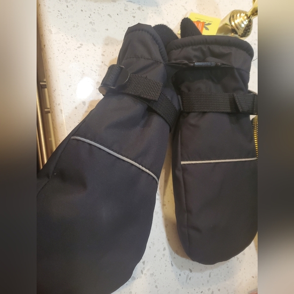all in motion | Accessories | Snow Mittens Size 84 Kids Waterproof ...